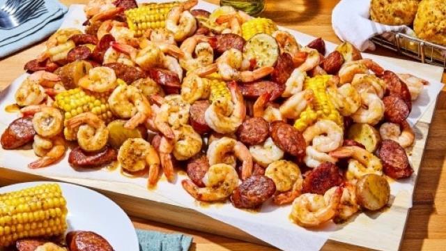 Sailor's Seafood Boil Family Meal | Red Lobster Seafood Restaurants